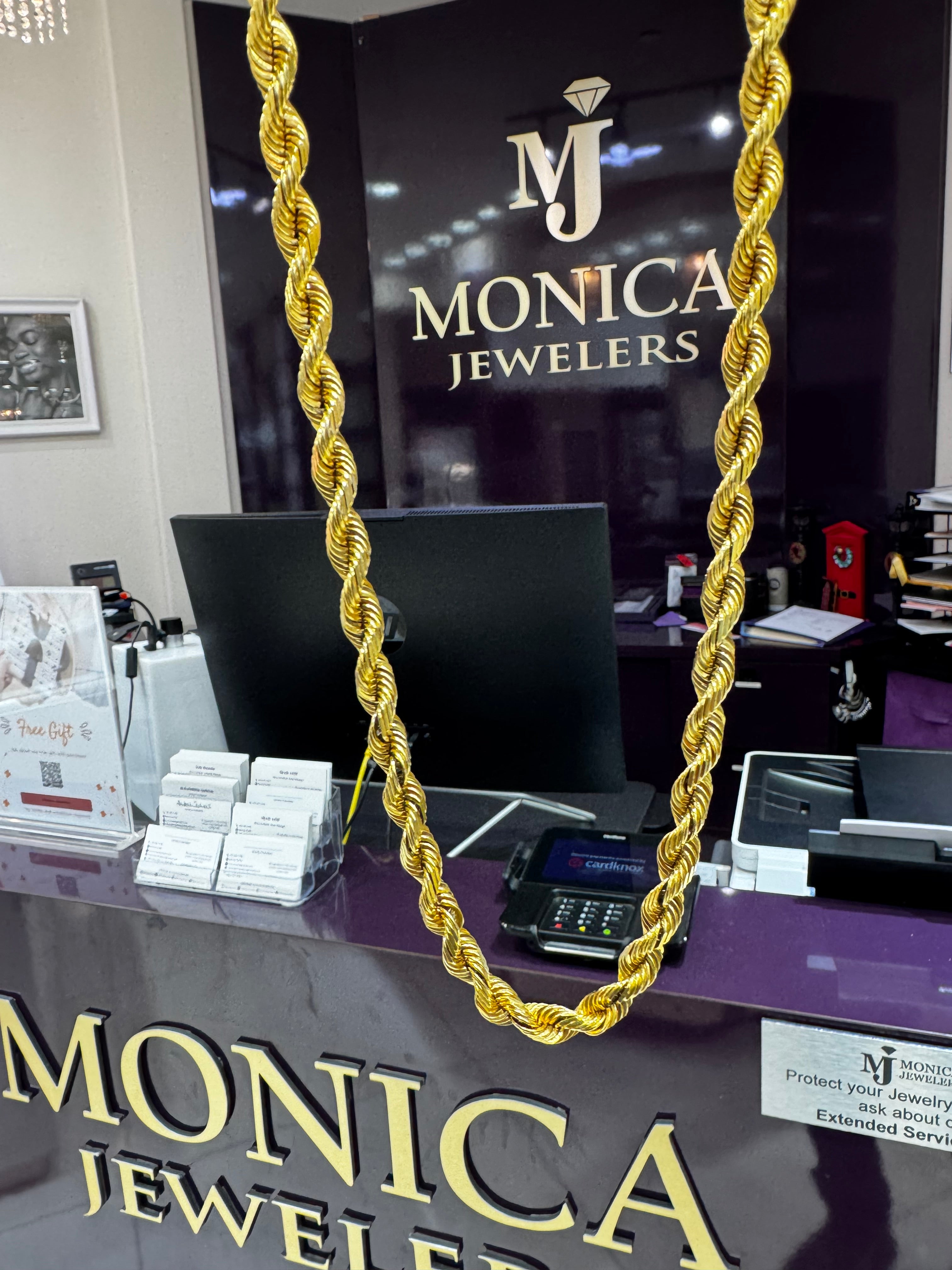 Men's Solid Diamond Cut Rope chain Necklace 26In 10k Yellow Gold (6mm ...